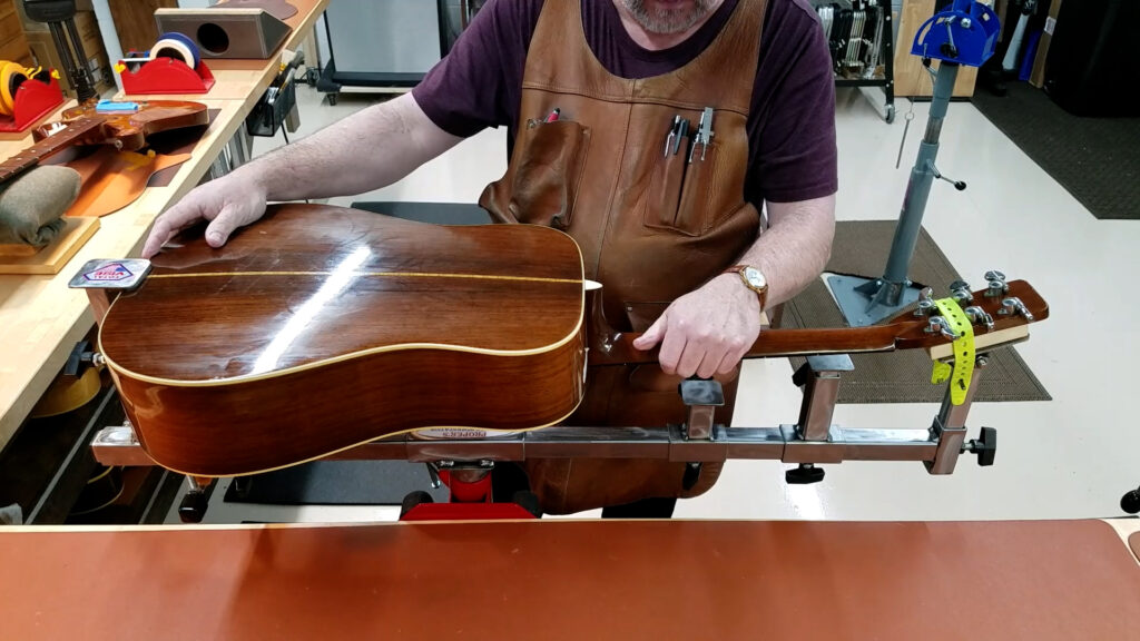 Proper's Guitar Workstation - Total Vise