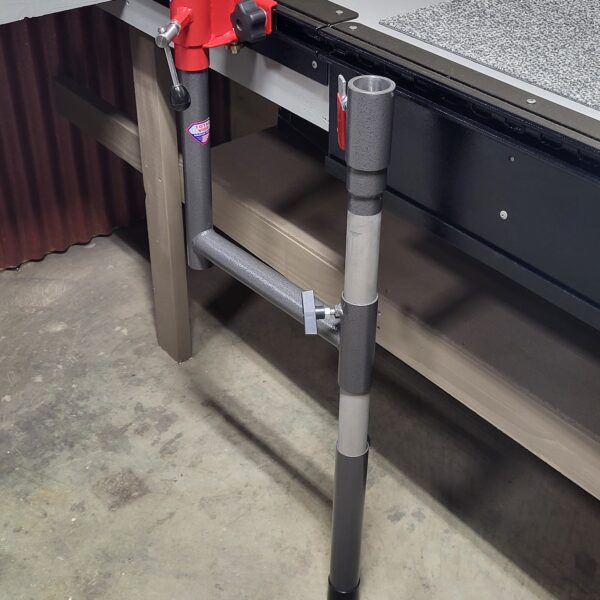 Speed Track Locking Station - Total Vise