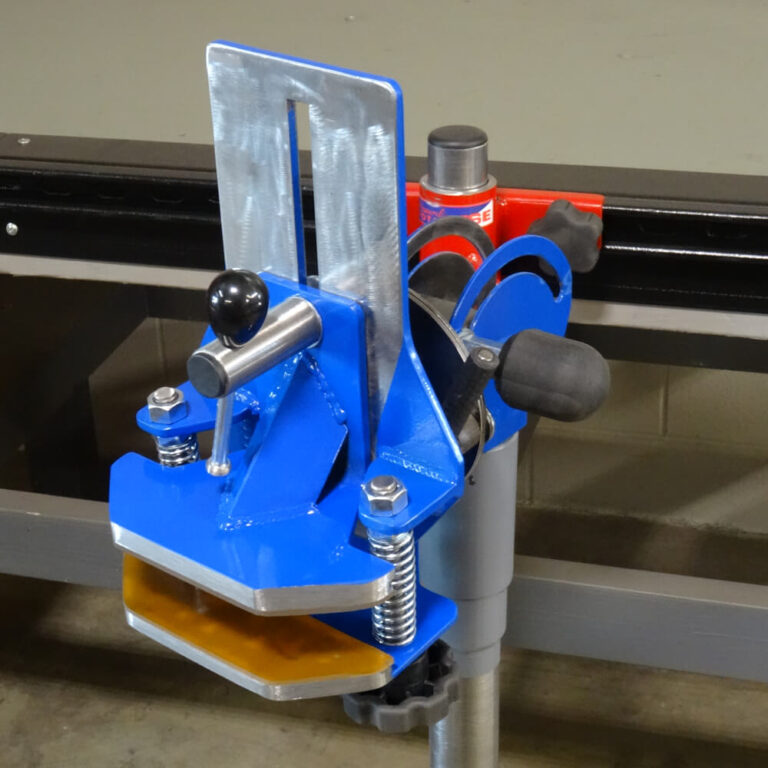 Guitar Repair Vise (#7) - Total Vise