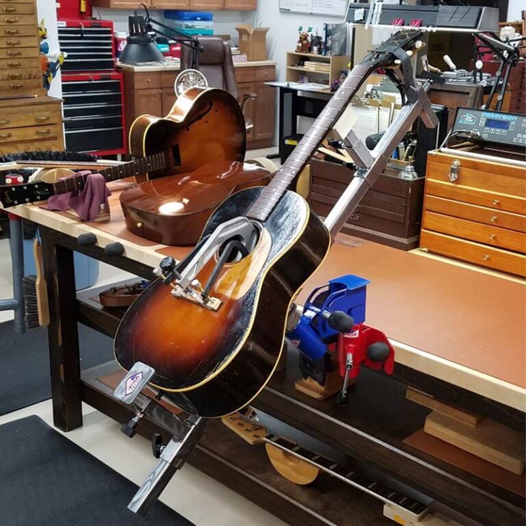 Guitar Repair Vise (#5) - Total Vise