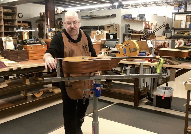 Proper's Guitar Workstation - Total Vise