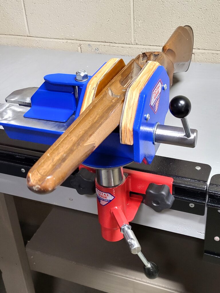 Craftsman Vise B (#10) - Total Vise